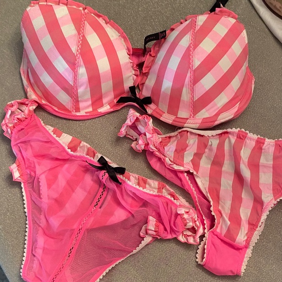 Victoria's Secret | Intimates & Sleepwear | Victorias Secret Pink ...